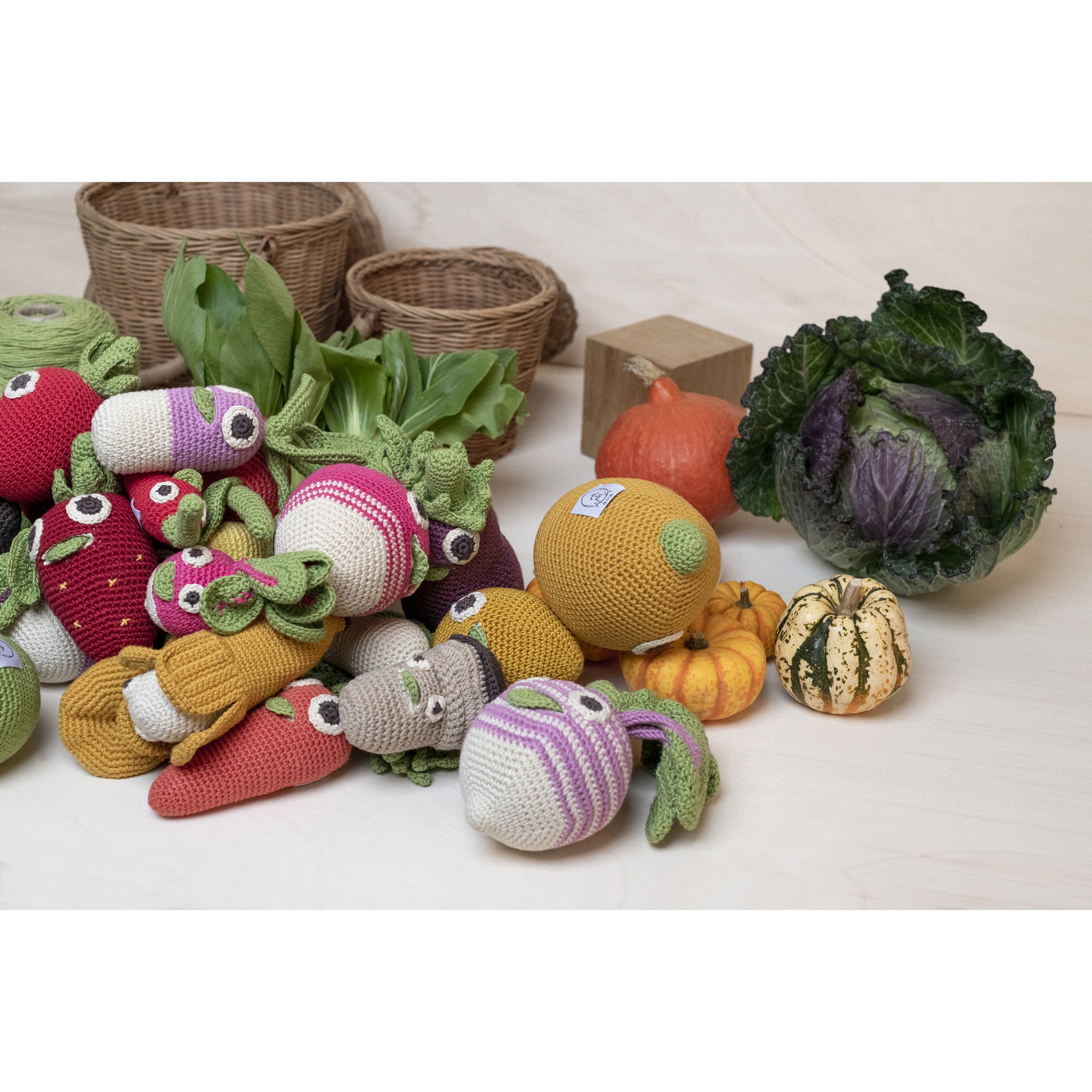 MyuM Henry Big Striped Radish Rattle – Petit Bazaar