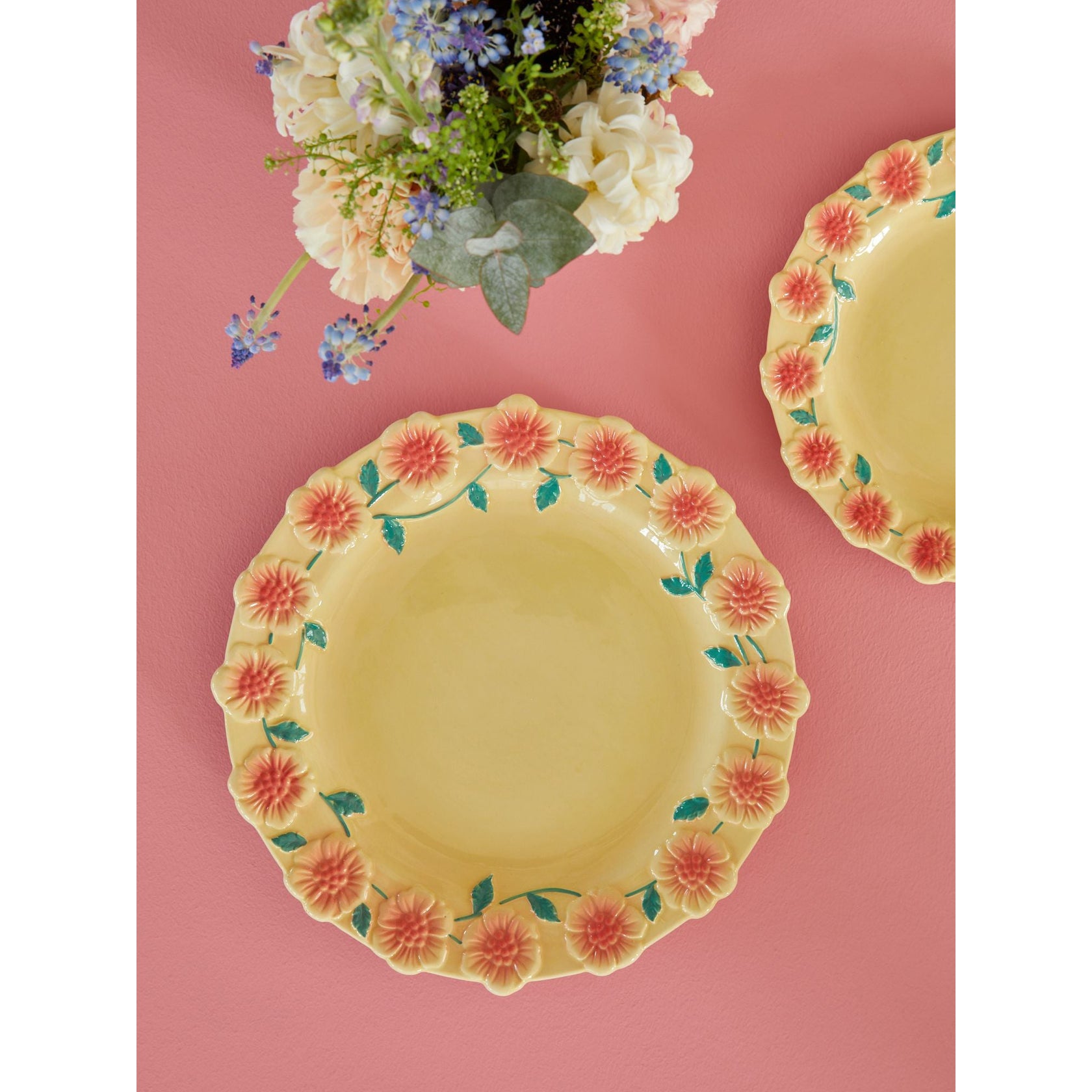 Rice DK Ceramic Dinner Plate with Embossed Flower Design - Cream ...