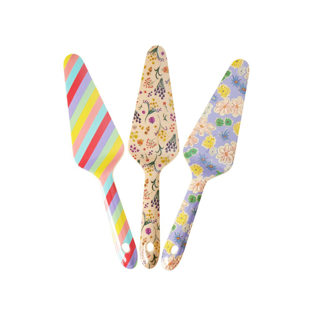 Rice DK Melamine Cake Server 'Yippie Yippie Yeah' Prints (1pc) – Petit ...