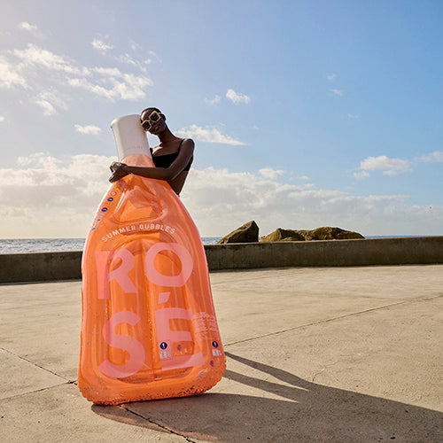 SUNNYLiFE Lie On Float - Rose Bottle – Petit Bazaar